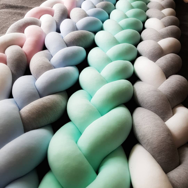 Three strands braided crib bumper – Baby Braidz